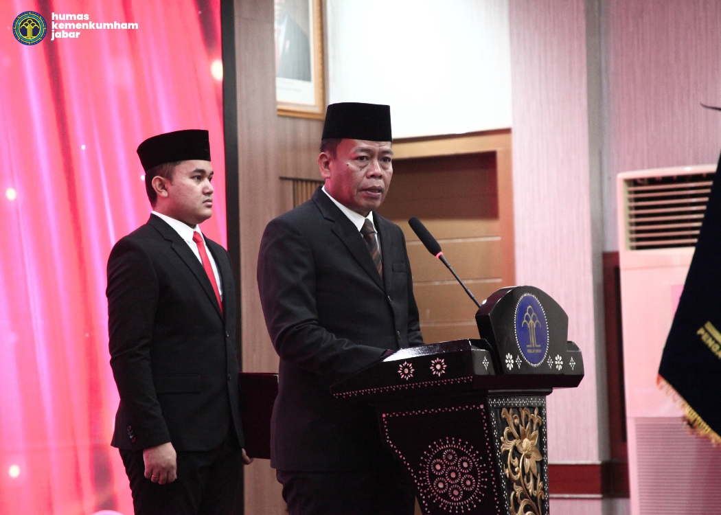 Ambil Sumpah Dan Lantik PPNS, Pewarganegaraan Serta Notaris Pengganti, Kakanwil Masjuno Ingatkan ...